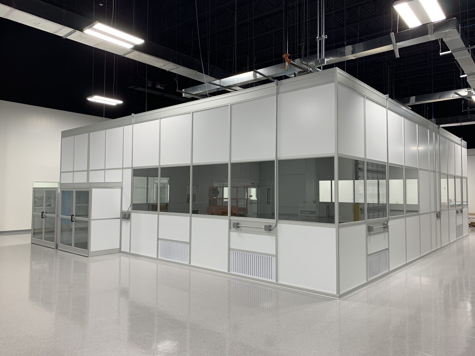 Custom Modular Cleanroom Manufacturers | Gerbig Cleanrooms